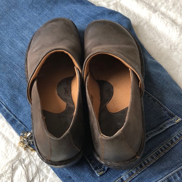 Born | Shoes | 7 Born Brown Leather Clogs 2 Inch Heel | Poshmark